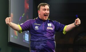 Littler znów niepokonany! Kosmiczny finał Players Championship w Wigan ...