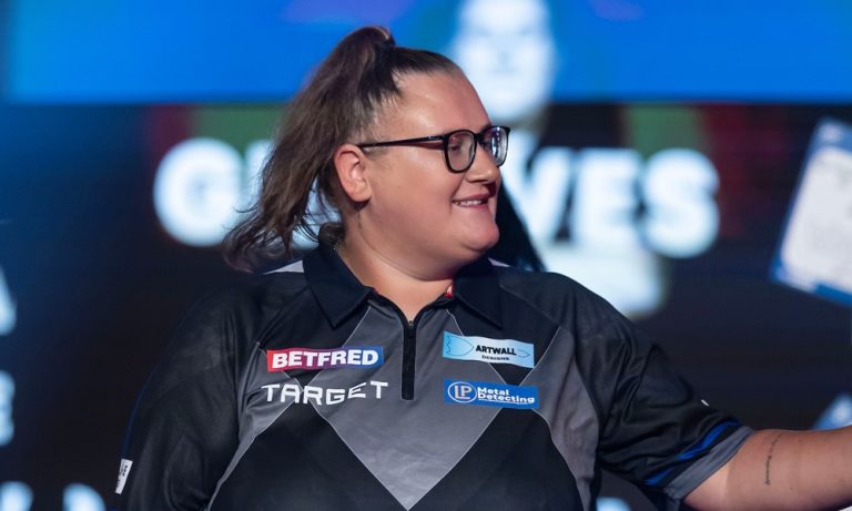 Beau Greaves zdobyła kartę PDC - Łączy Nas Dart